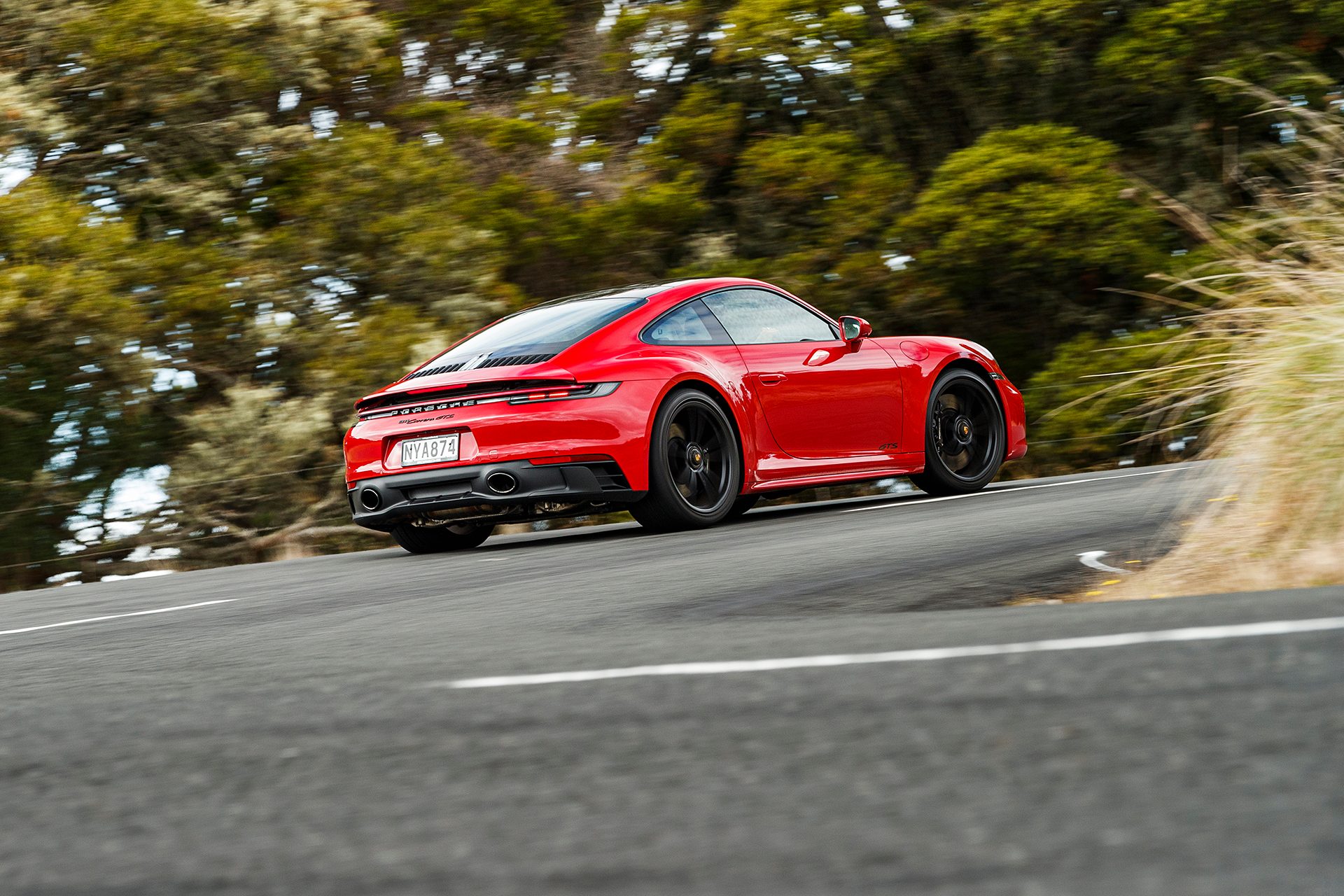 Porsche plans to release a 911 hybrid in 2025, executive says – Auto ...