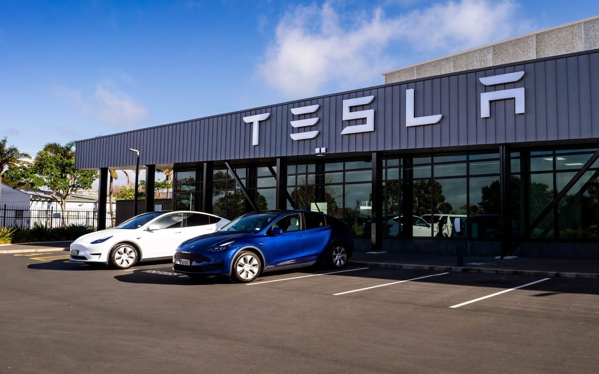 Tesla opens new dealership in South Auckland – Auto Trader NZ