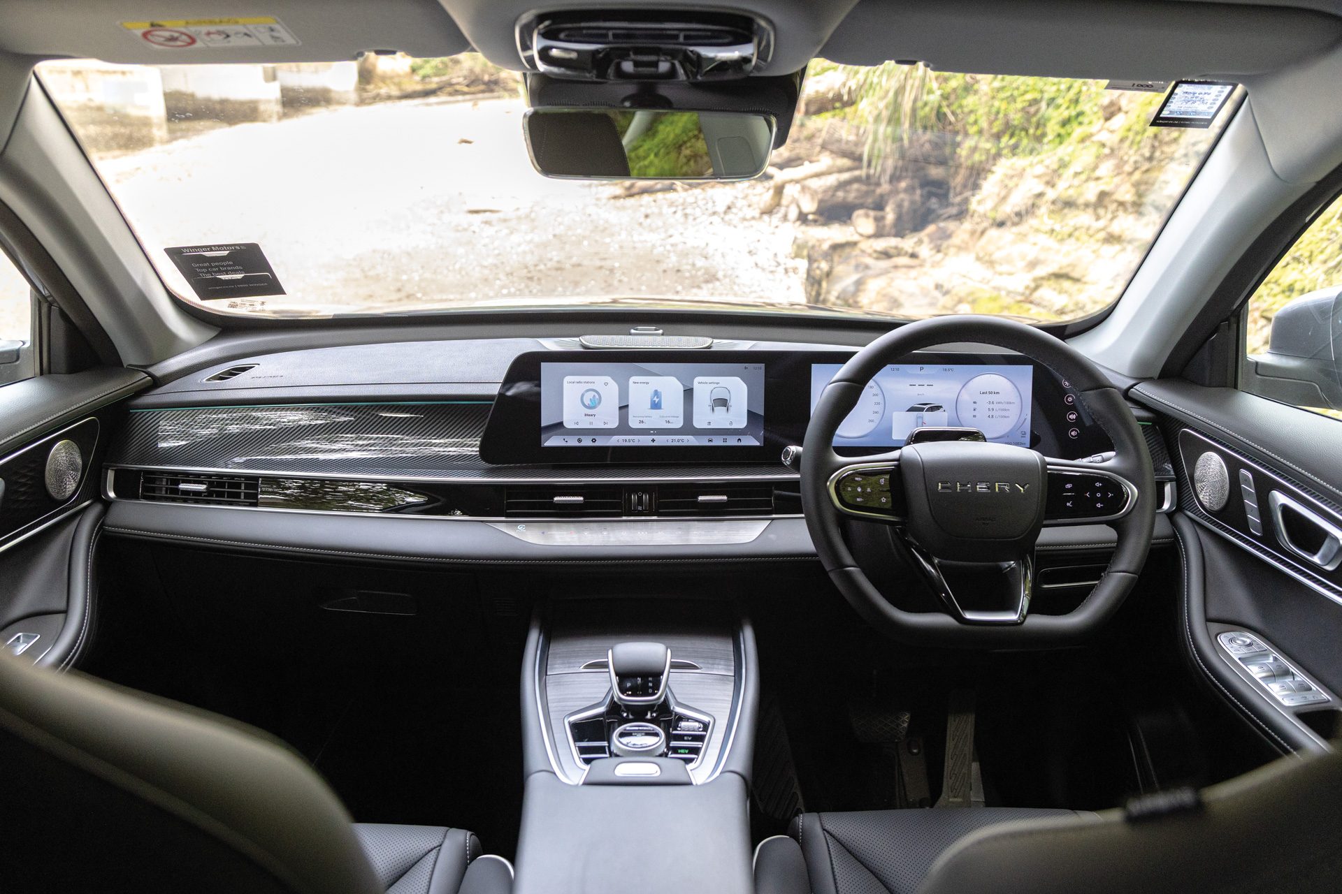 2025 Chery Tiggo 7 SHS Ultimate vs MG HS Essence hybrid+ Review – Auto ...