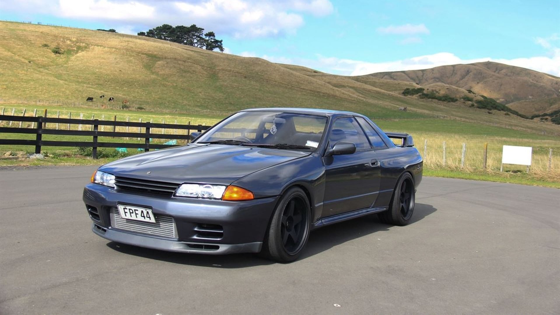 This Nissan Skyline R34 GT-R just sold for $730,000 – Auto Trader NZ